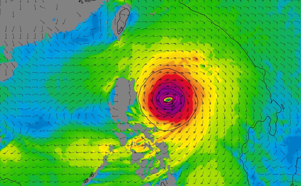 Typhoon Doksuri heading towards Taiwan